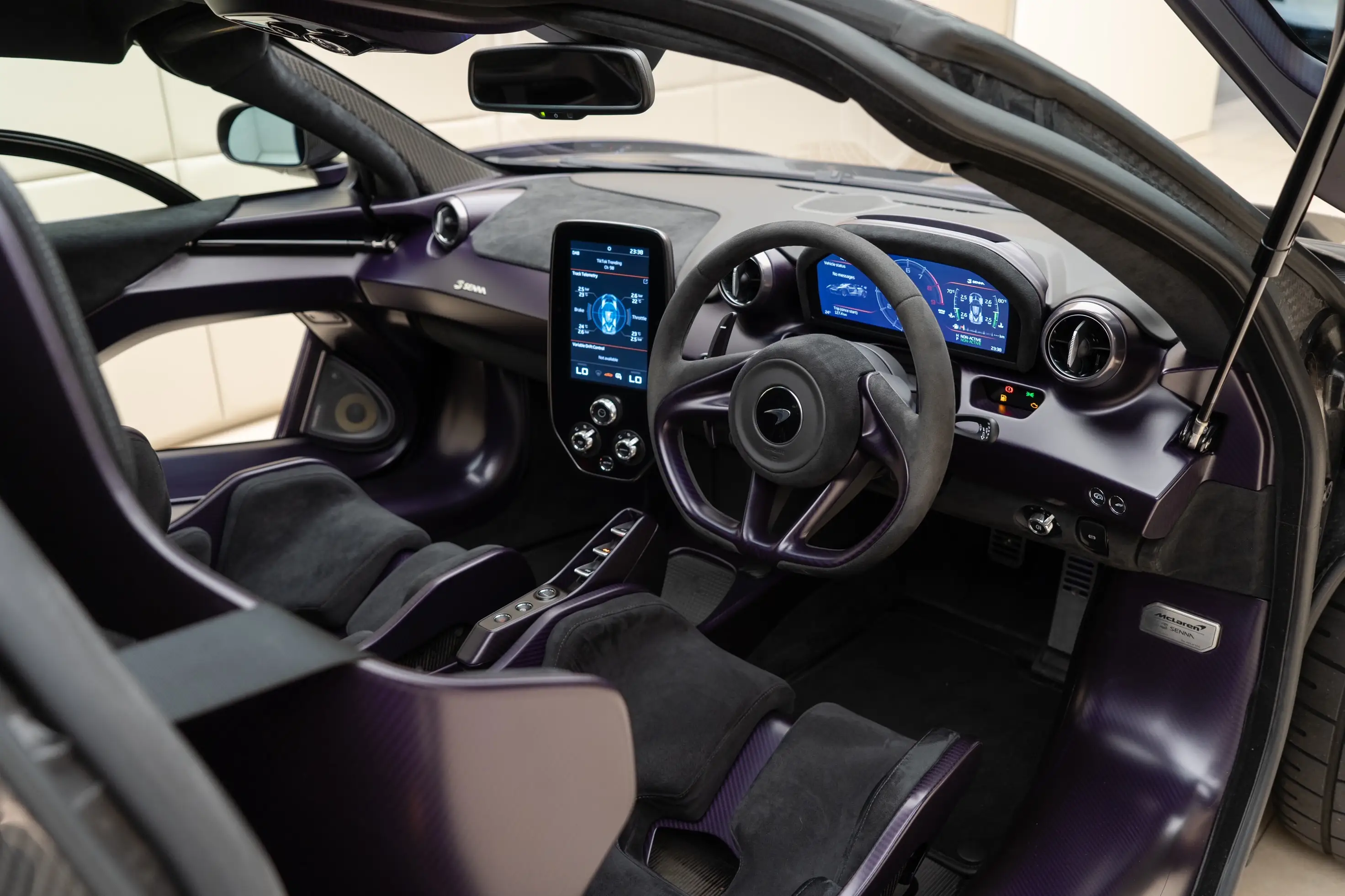 2020 Mclaren Senna (Full Exposed Carbon Fibre)
