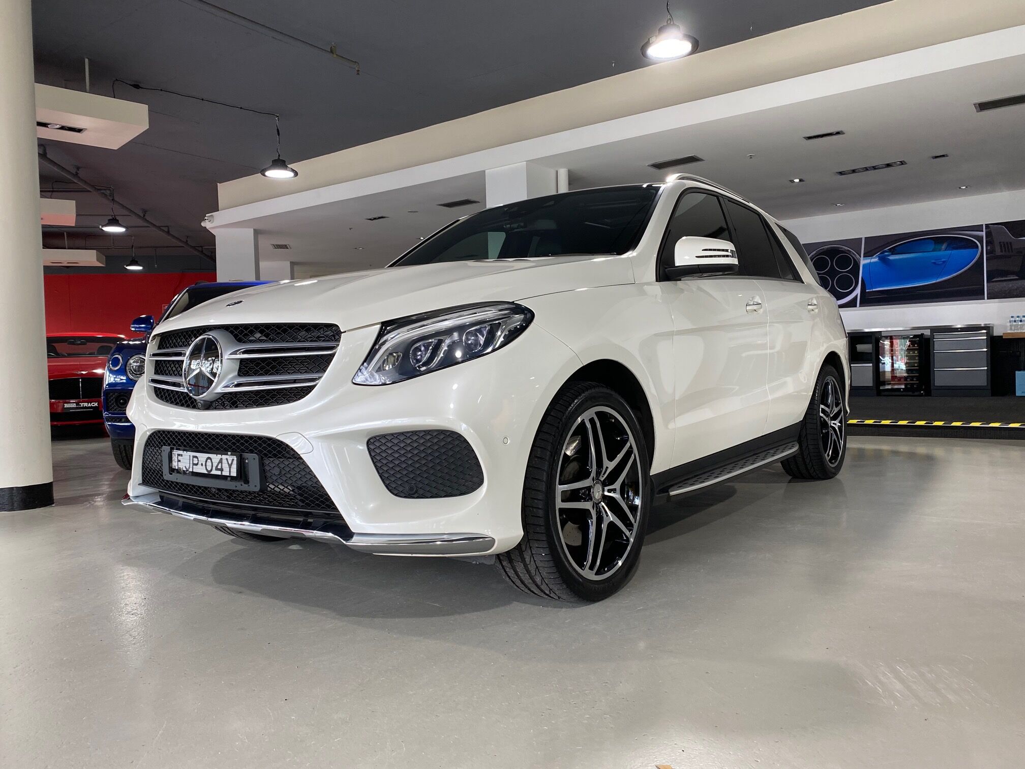 2015 Mercedes Benz GLE 400 4matic AMG-Line {MY16]