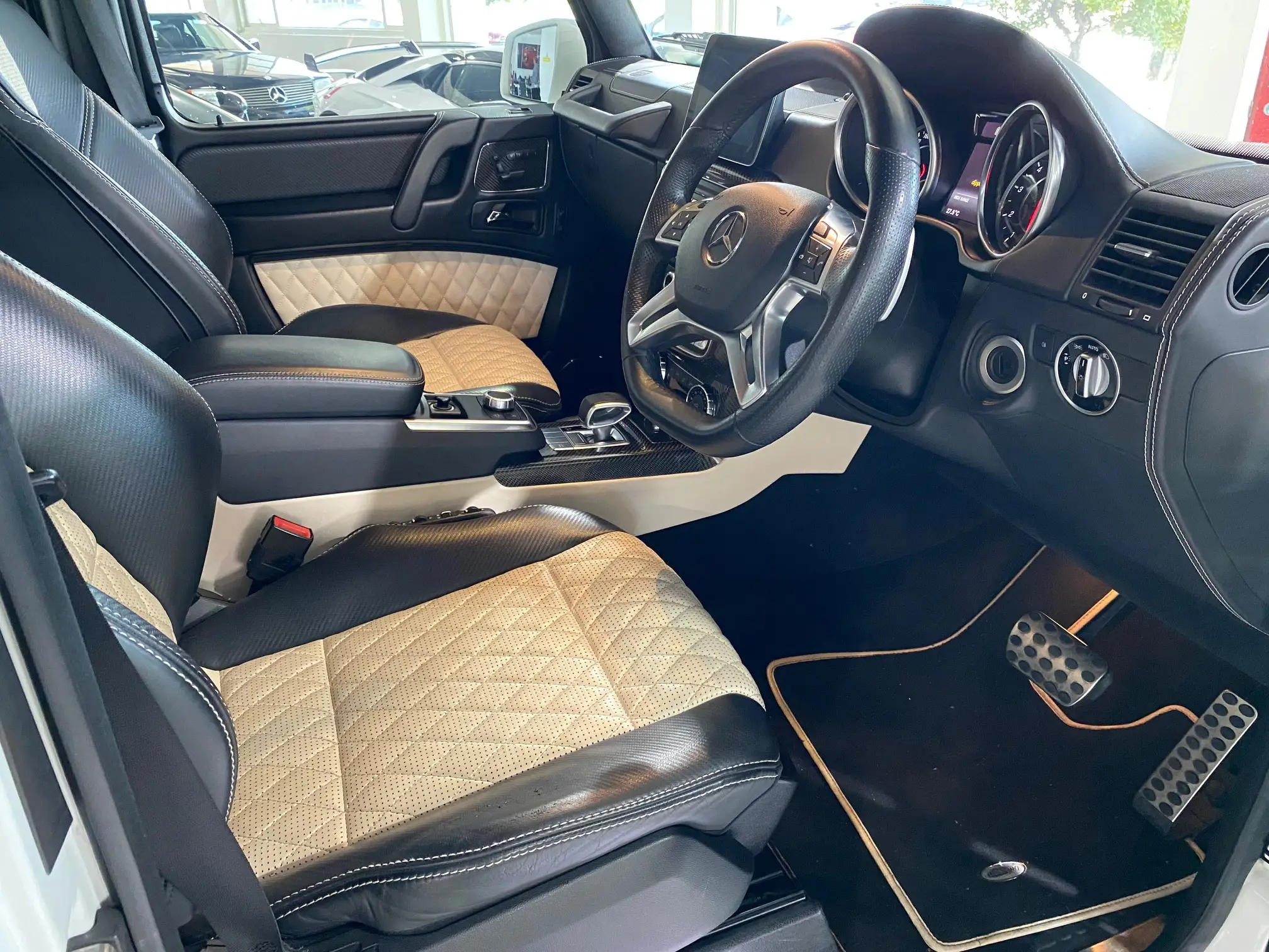2017 Mercedes AMG G63