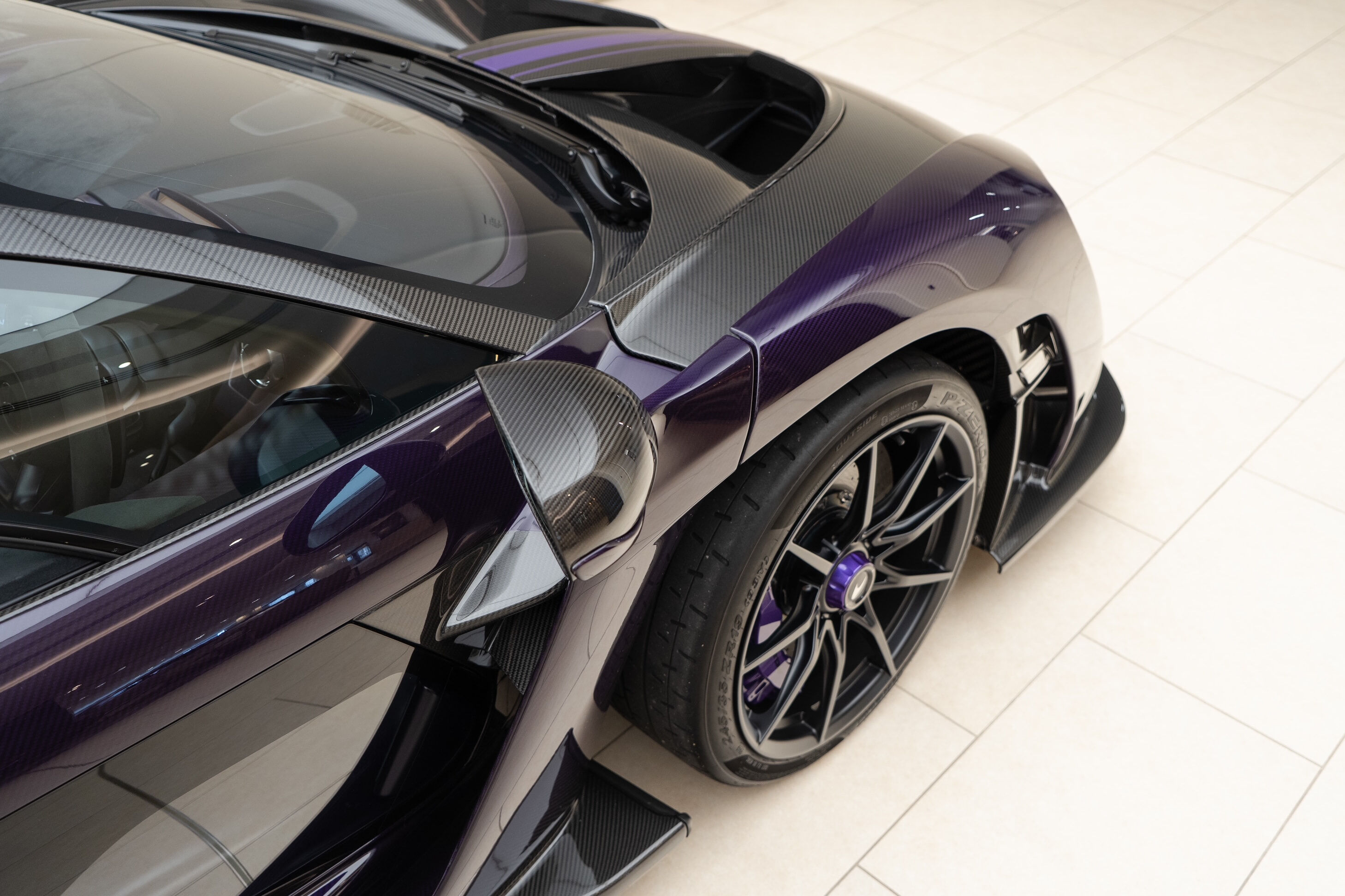 2020 Mclaren Senna (Full Exposed Carbon Fibre)