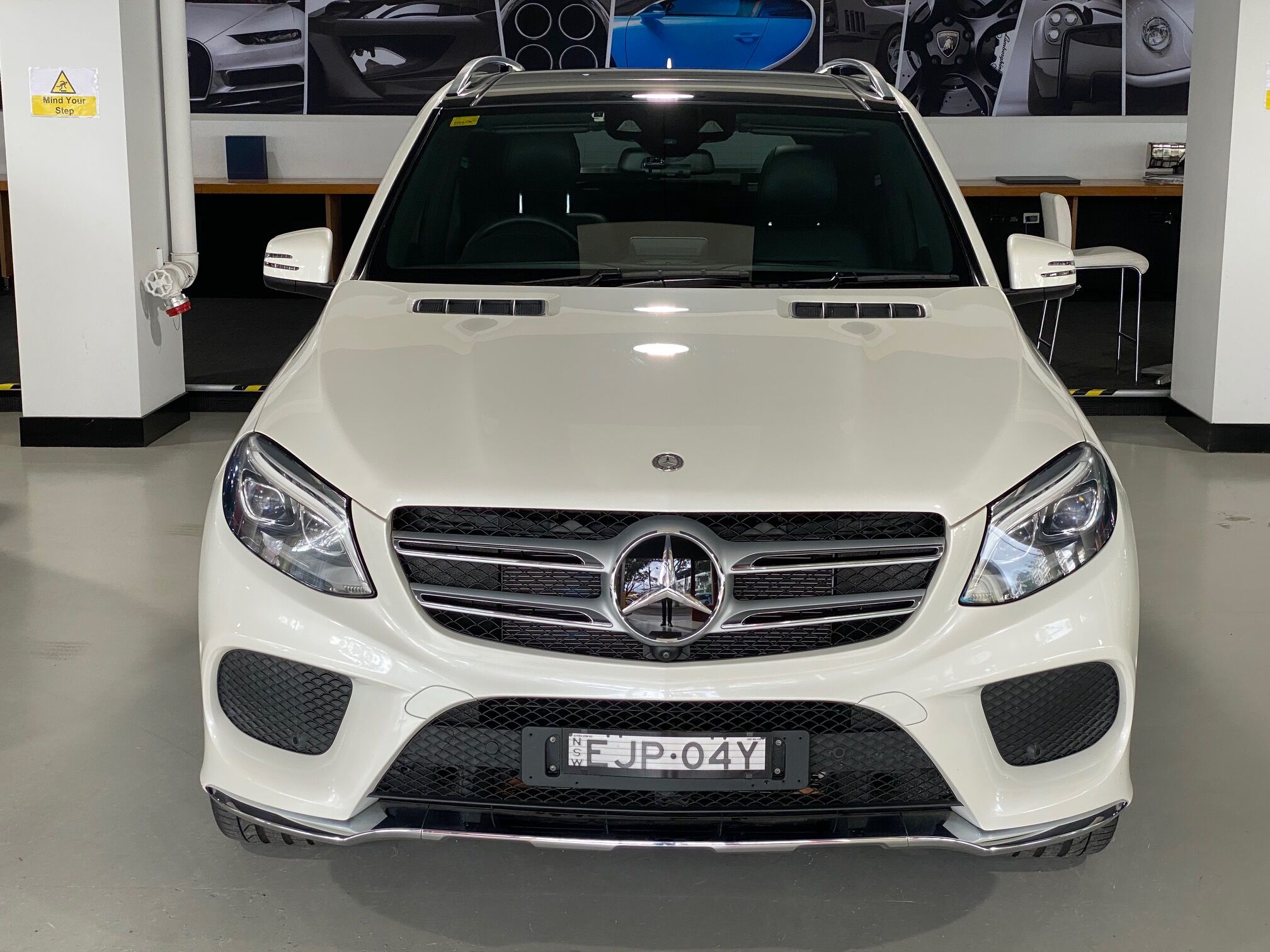 2015 Mercedes Benz GLE 400 4matic AMG-Line {MY16]