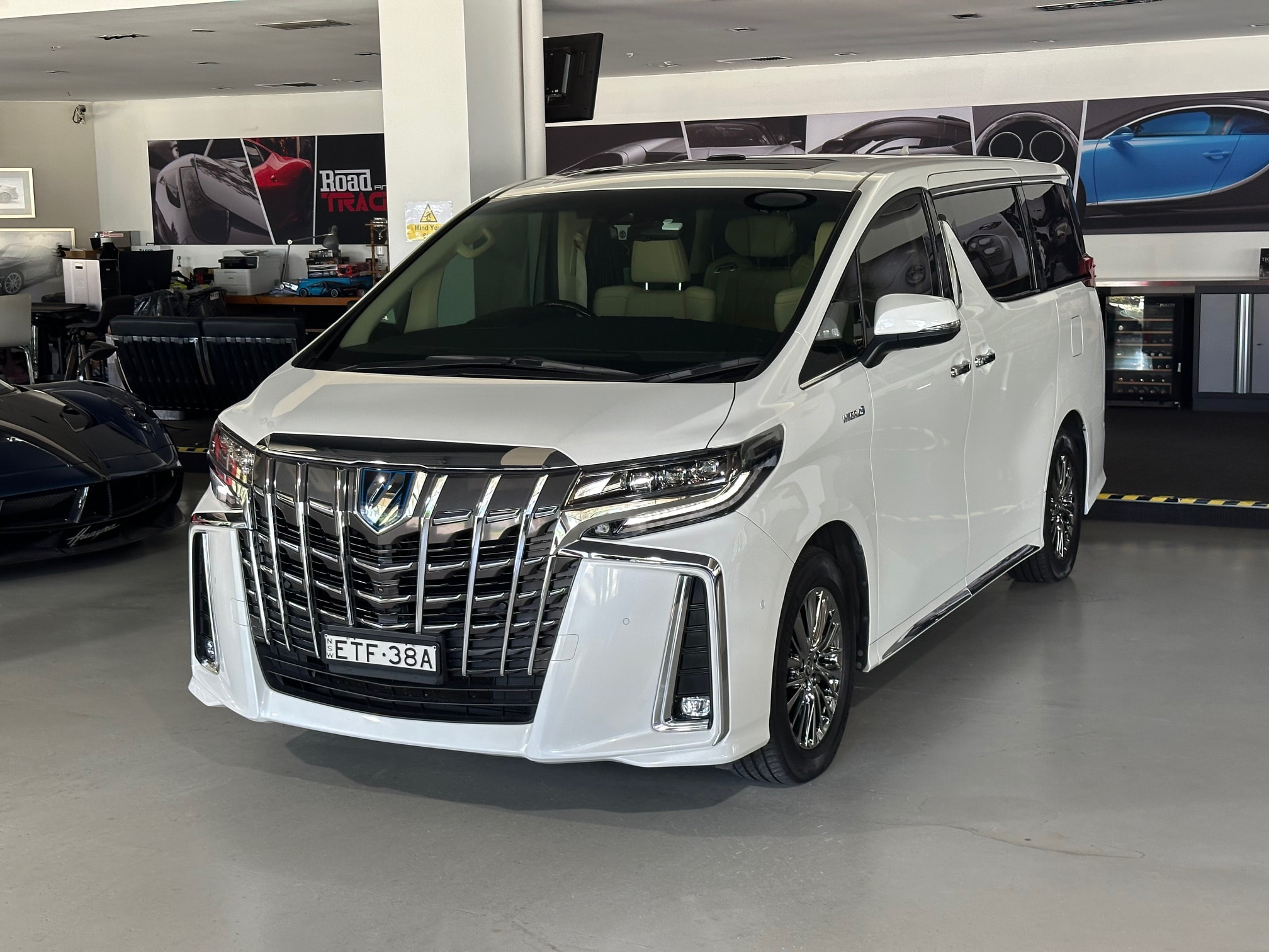2021 Toyota Alphard Executive Lounge