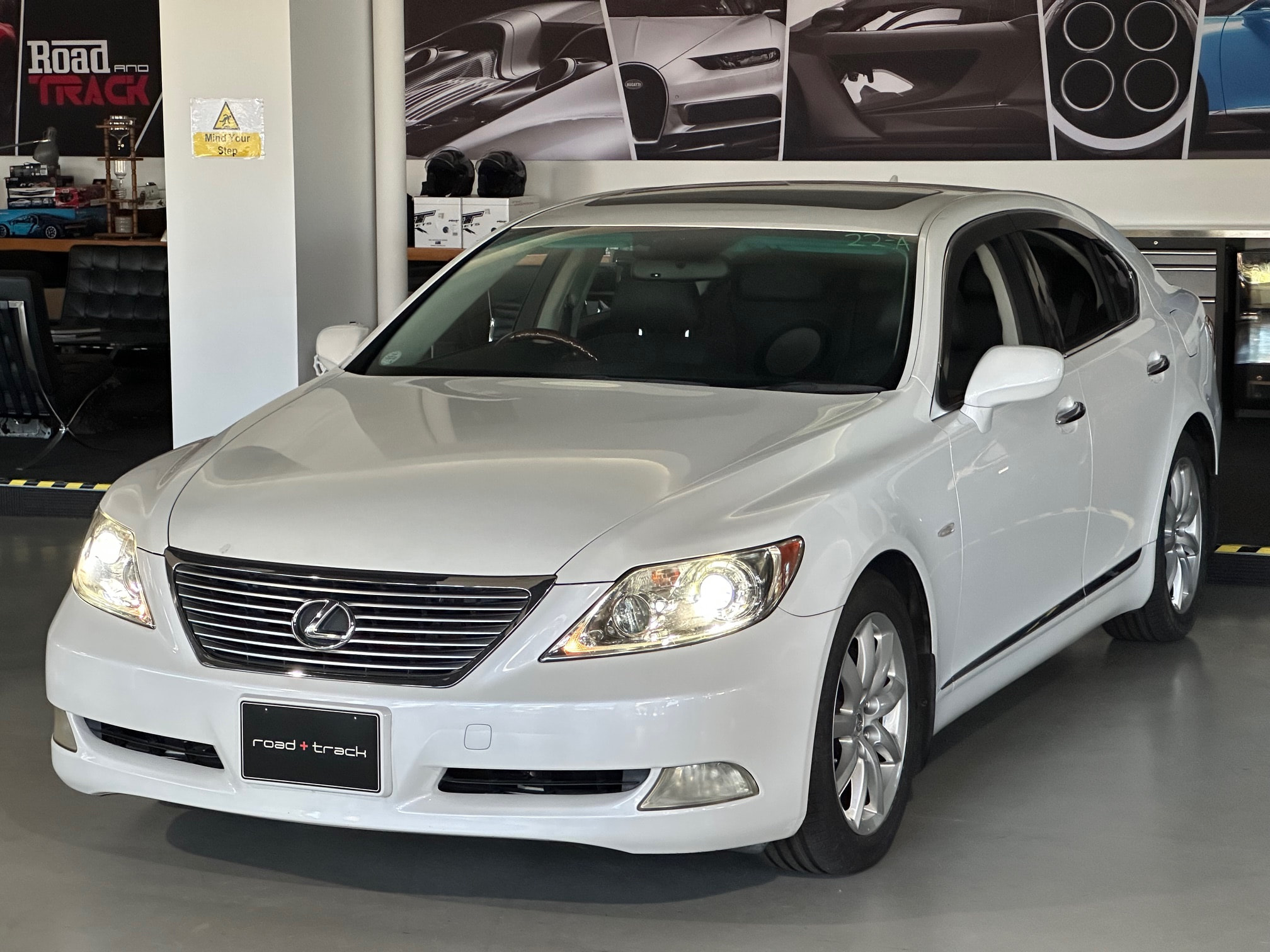 2006 Lexus LS460